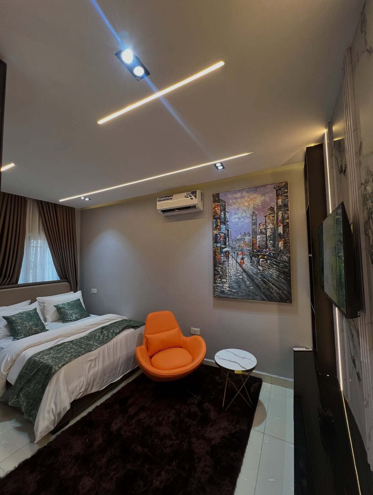 Apartamento Superior, varanda, Vista para a cidade | Secretária, secretária adequada para computadores portáteis 