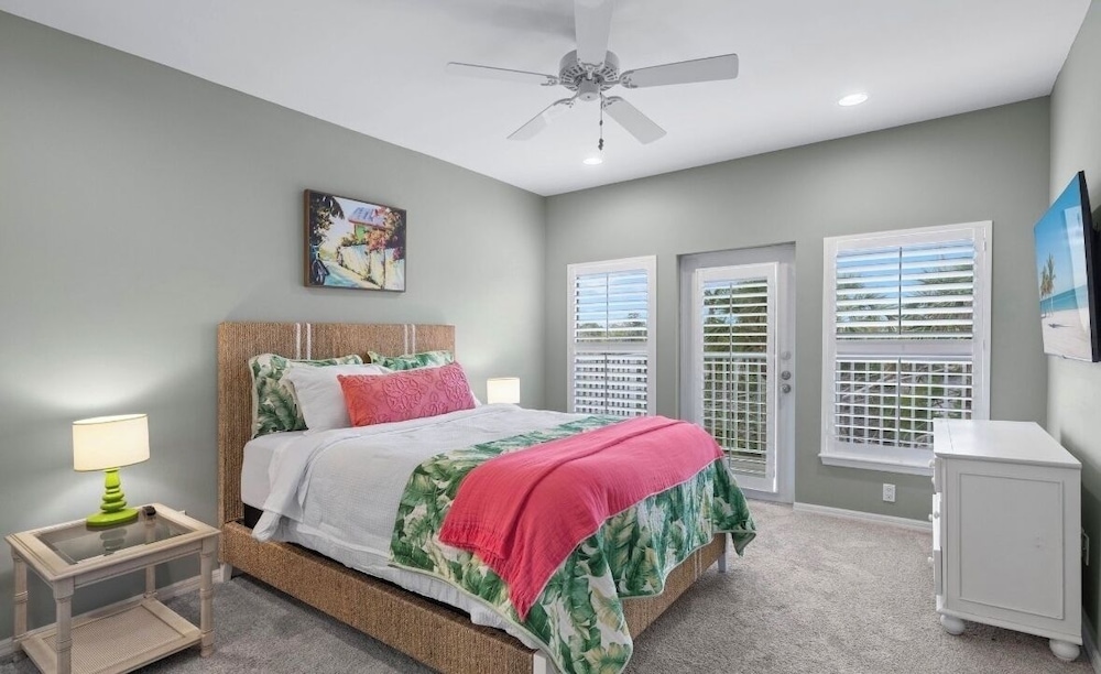 3-bedroom house in pleasant Sanibel with cool AC breeze Reviews, Deals ...