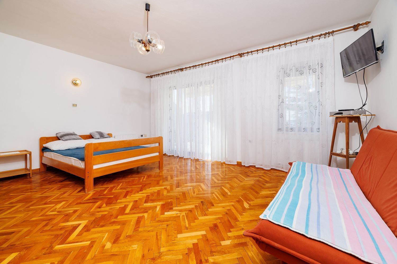 Helles Apartment Nur 450 Meter Zum Strand Mit Bbq-bereich - Hunde Willkommen - Crikvenica