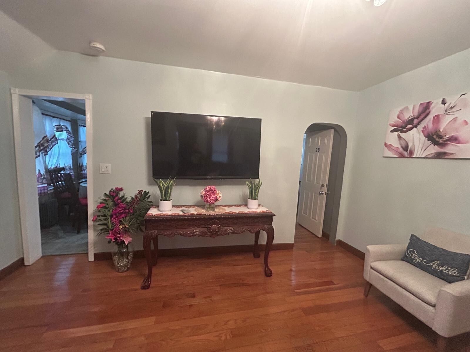 Spacious 1 Bedroom Suite,walk To Beach, Train, Near Jfk Airport. - Long Beach, NY