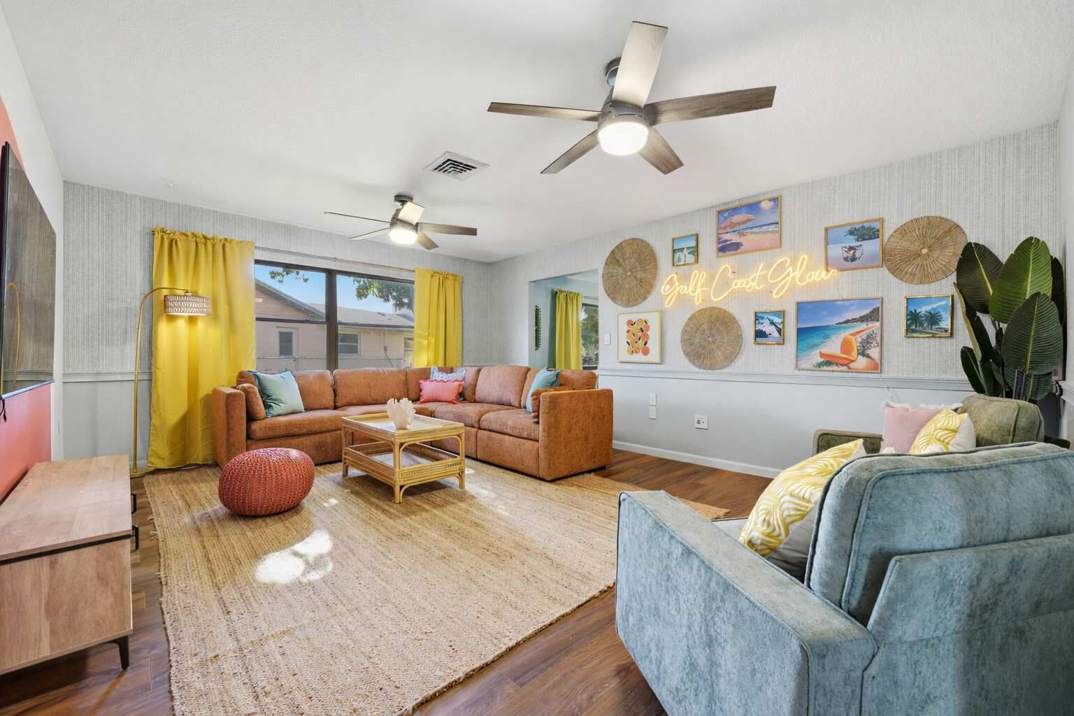 Sleeps 12  Game Room  Theatre  Tiki Bar  Pool - Bradenton, FL