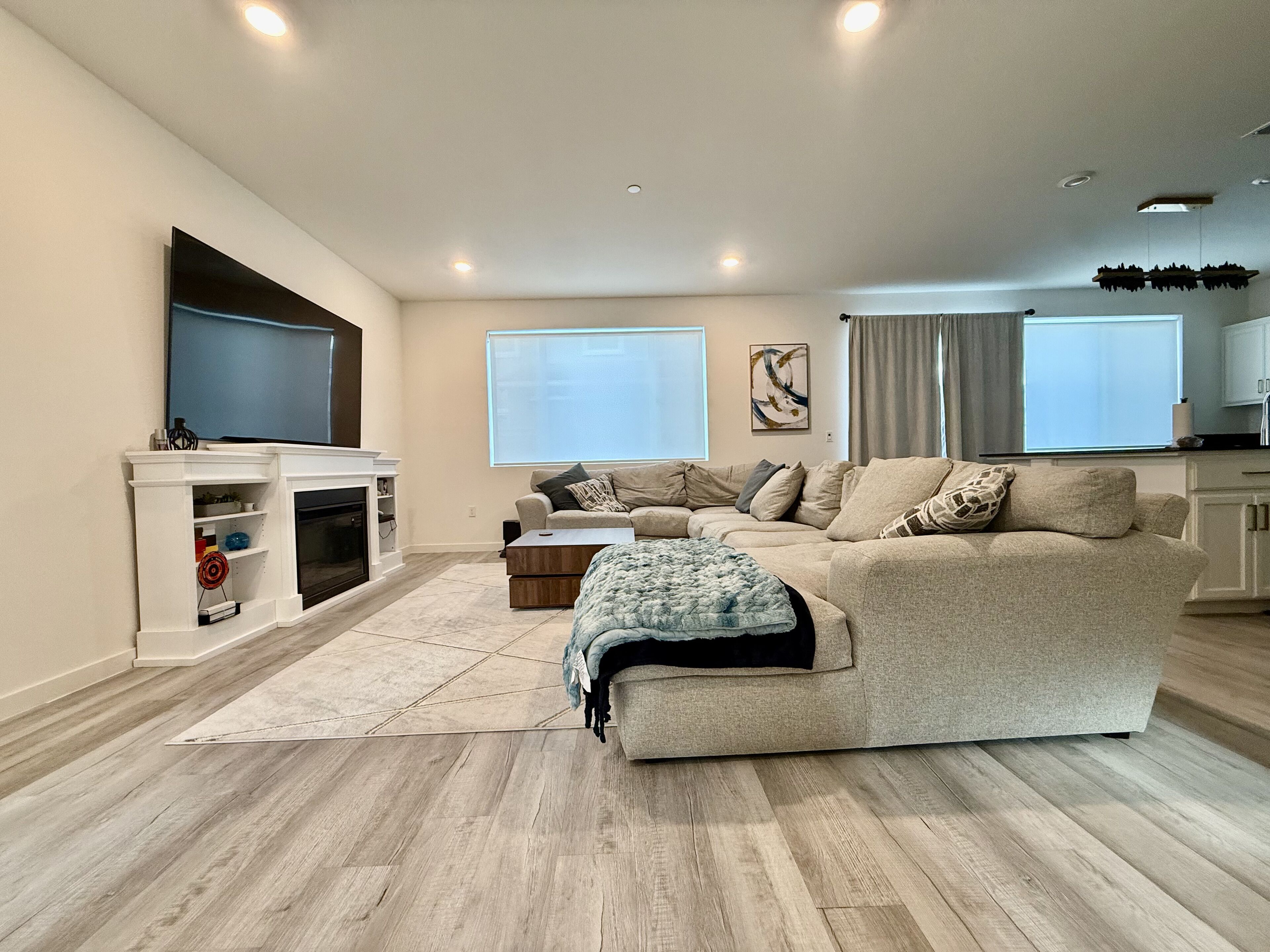 Ultra-modern Luxury Family Friendly Retreat Near Napa & San Francisco - Vacaville, CA