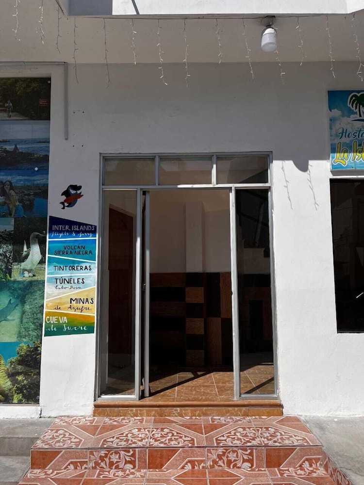 La Isla Del Descanso - Galápagos Islands