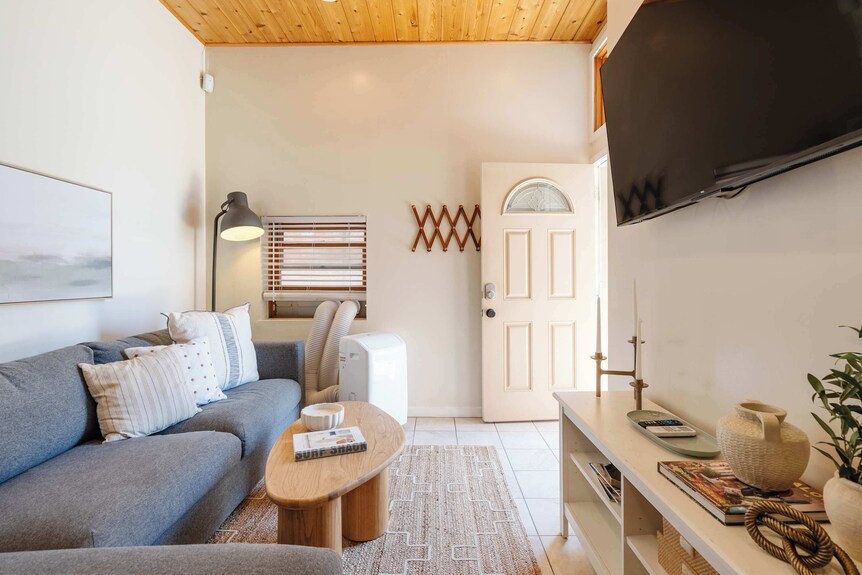 1 Bedroom Steps From The Sand! - Mission Beach - San Diego