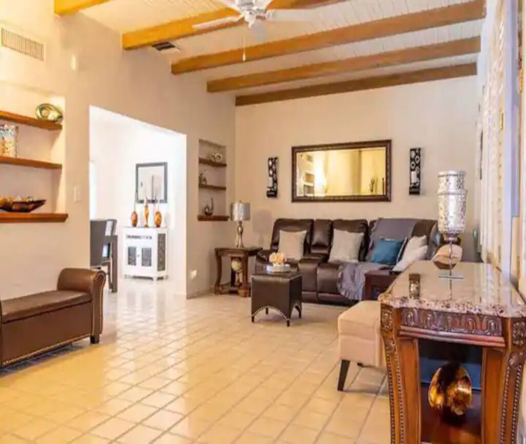 Pool House In Exclusive Sam Hughes Neighborhood - UNIVERSITY OF ARIZONA, Tucson