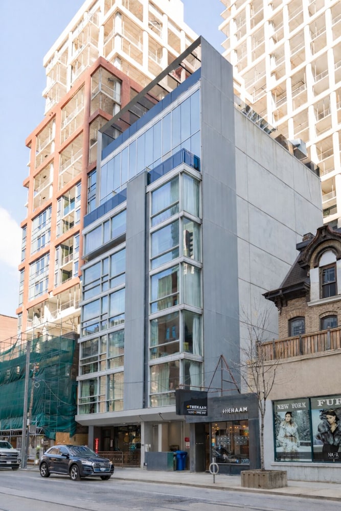 Nester Entertainment District - Toronto