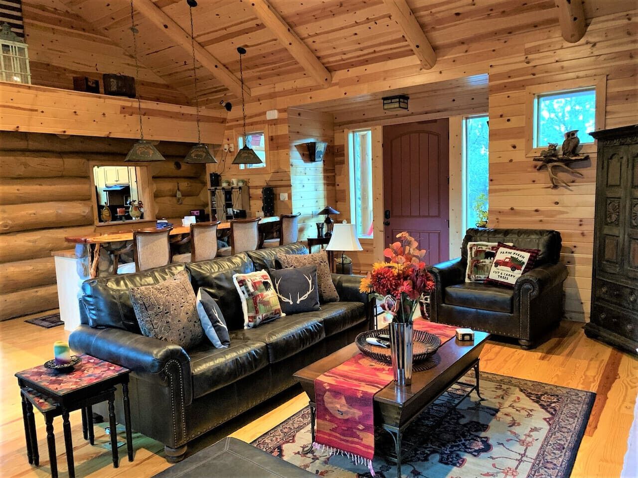 Incredible Log Home With Hot Tub In Gated Torreon Az - 쇼우 로