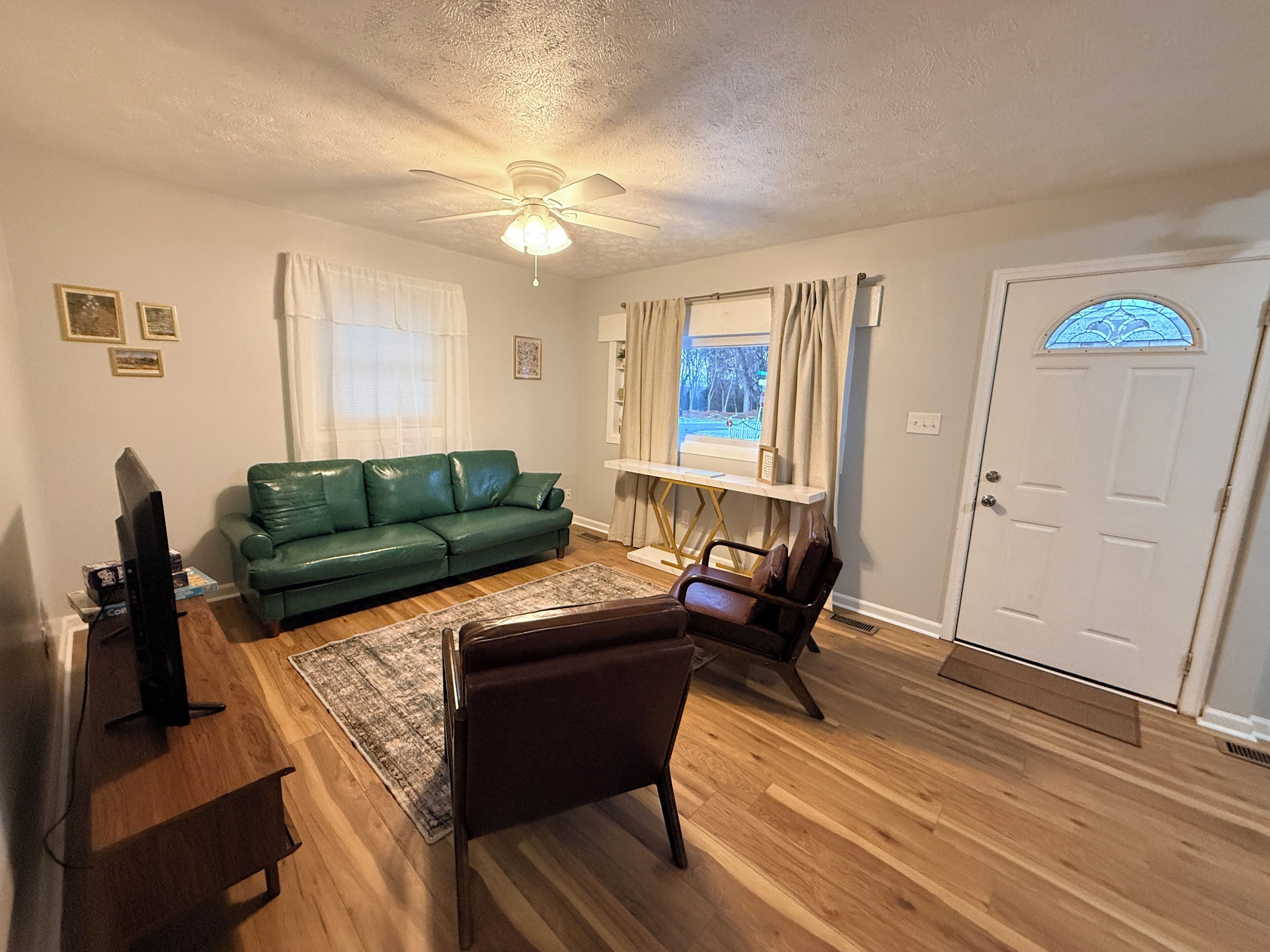 Cozy 3-bedroom House With Large Yard And Only 10 Minutes From Fredericksburg, Va - Fredericksburg, VA