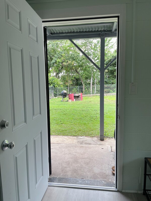 Urban Oasis In Heart Of City-large Yard - O‘ahu, HI