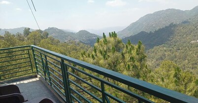 Hotel Pine View Villa