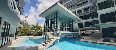 Apartamento, 1 quarto, para fumantes, sacada | Piscina | Piscina externa