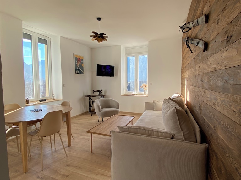 Appartement Avec Spa Privé En Maurienne Larmélaz - Savoie