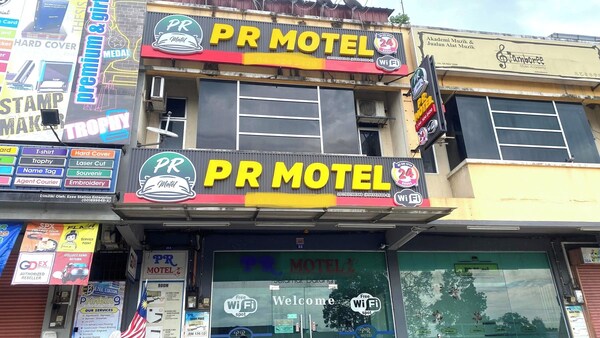 Capital O 91275 Pr Motel - Bukit Kayu Hitam