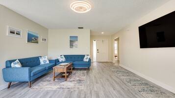 Casa (3 Bedrooms) | Interior