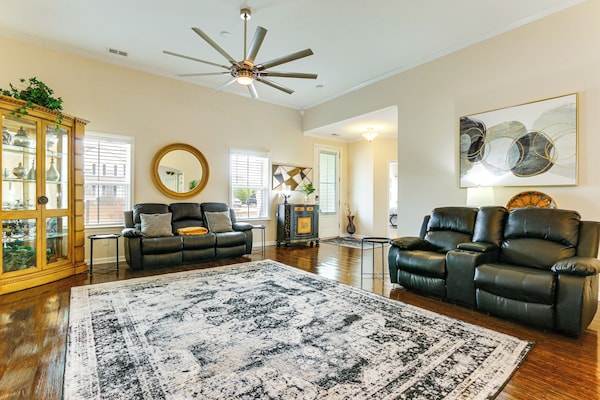 Community Pool! Family-friendly Savannah Retreat - Rincon, GA