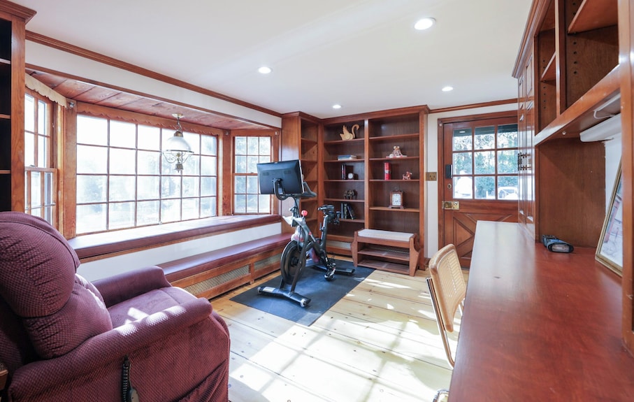 2-bedroom House In Pleasant Glen Head With Ac And Charm - Port Washington, NY