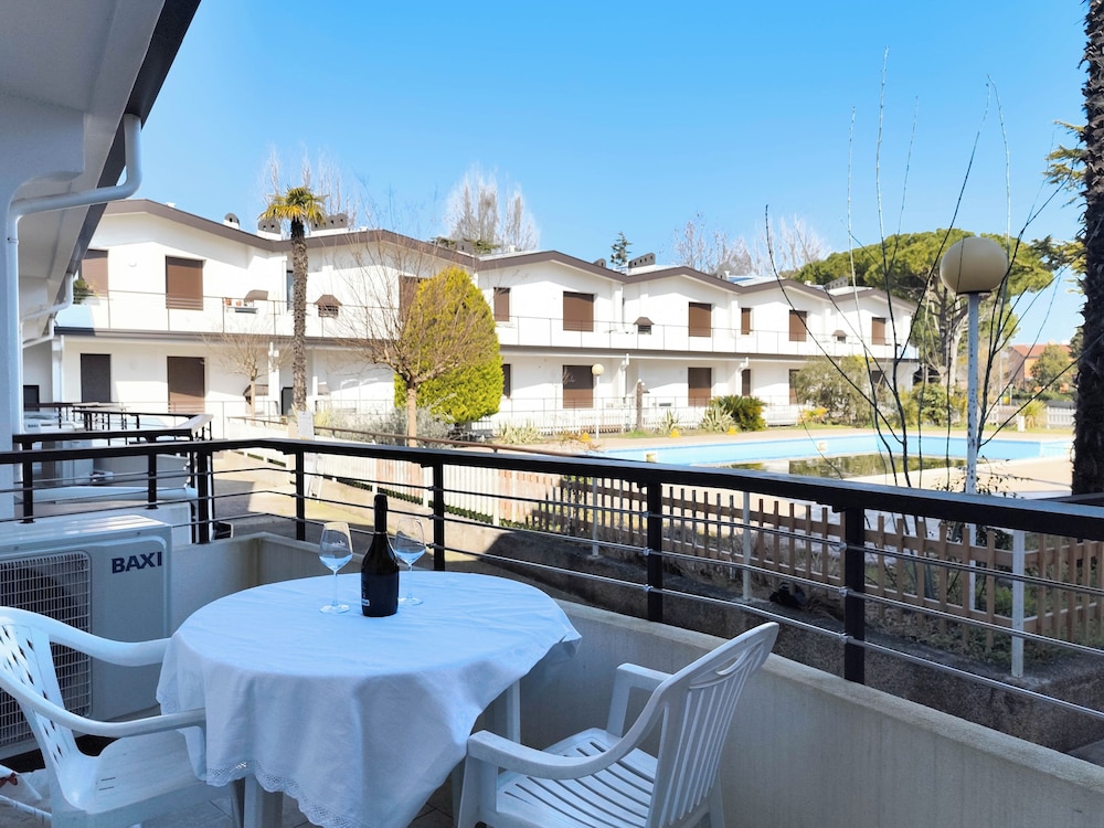 Comfy Flat With Pool - Veneza