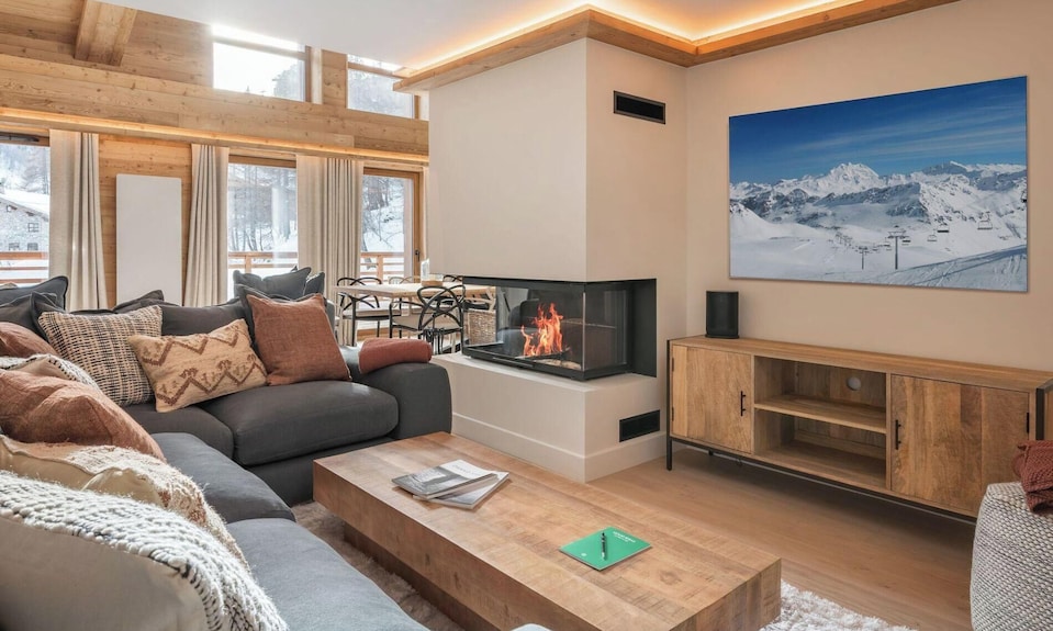 Kumo Panoramic Alpine Retreat In Val Disère - Lac de l'Ouillette