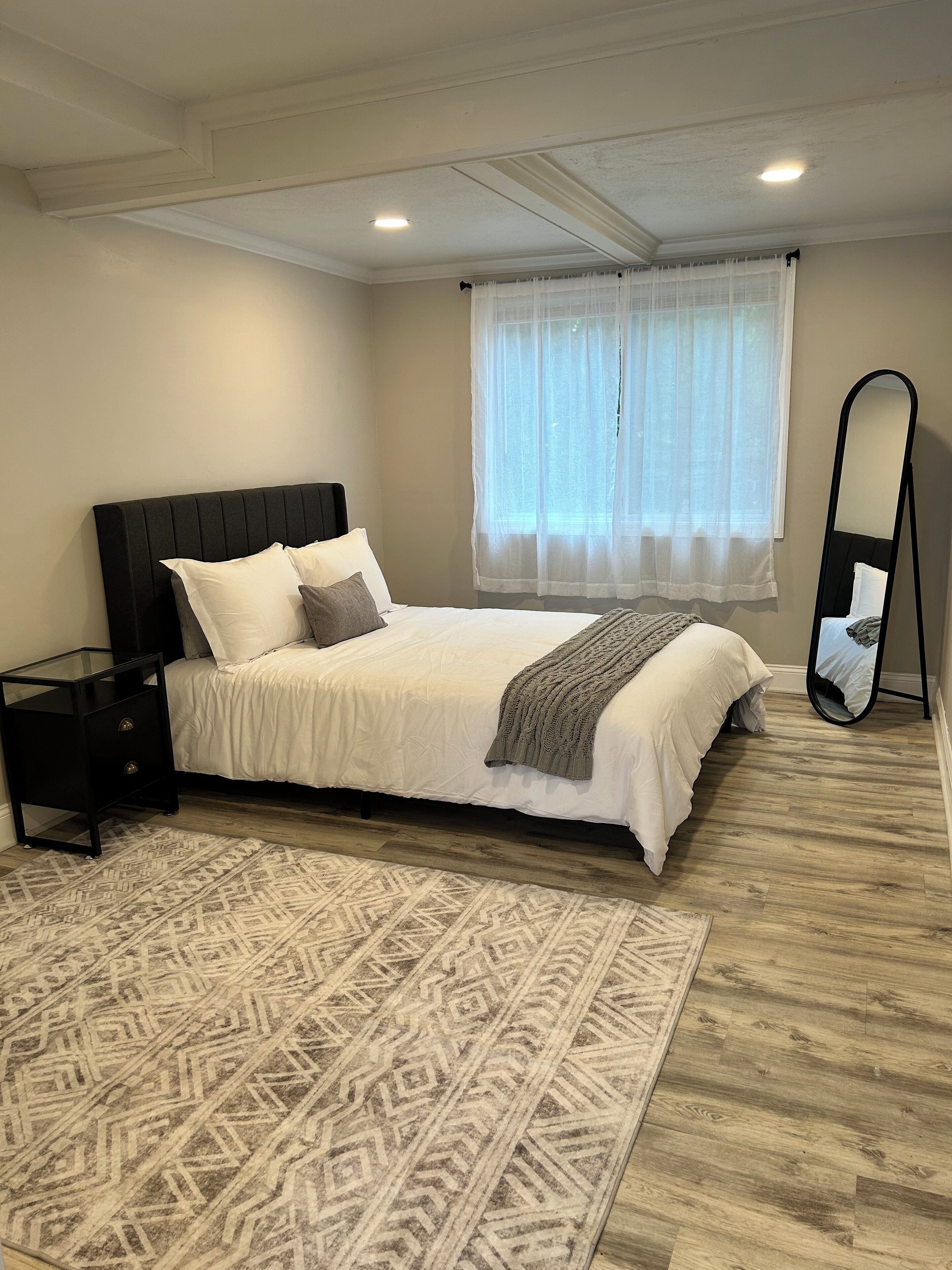 Cozy 1-bedroom Apartment In Adorable North Providence - Cranston, RI