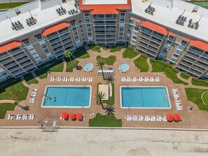 Condo, várias camas (Sandpiper 611) | Fachada