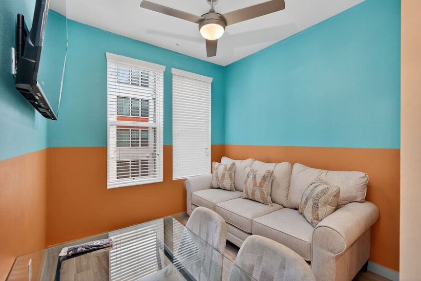 Tempe Favorite! 1br W/ Pool Near Downtown & Asu - Chandler Center for the Arts