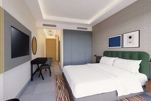 Cofre no quarto, secretária 