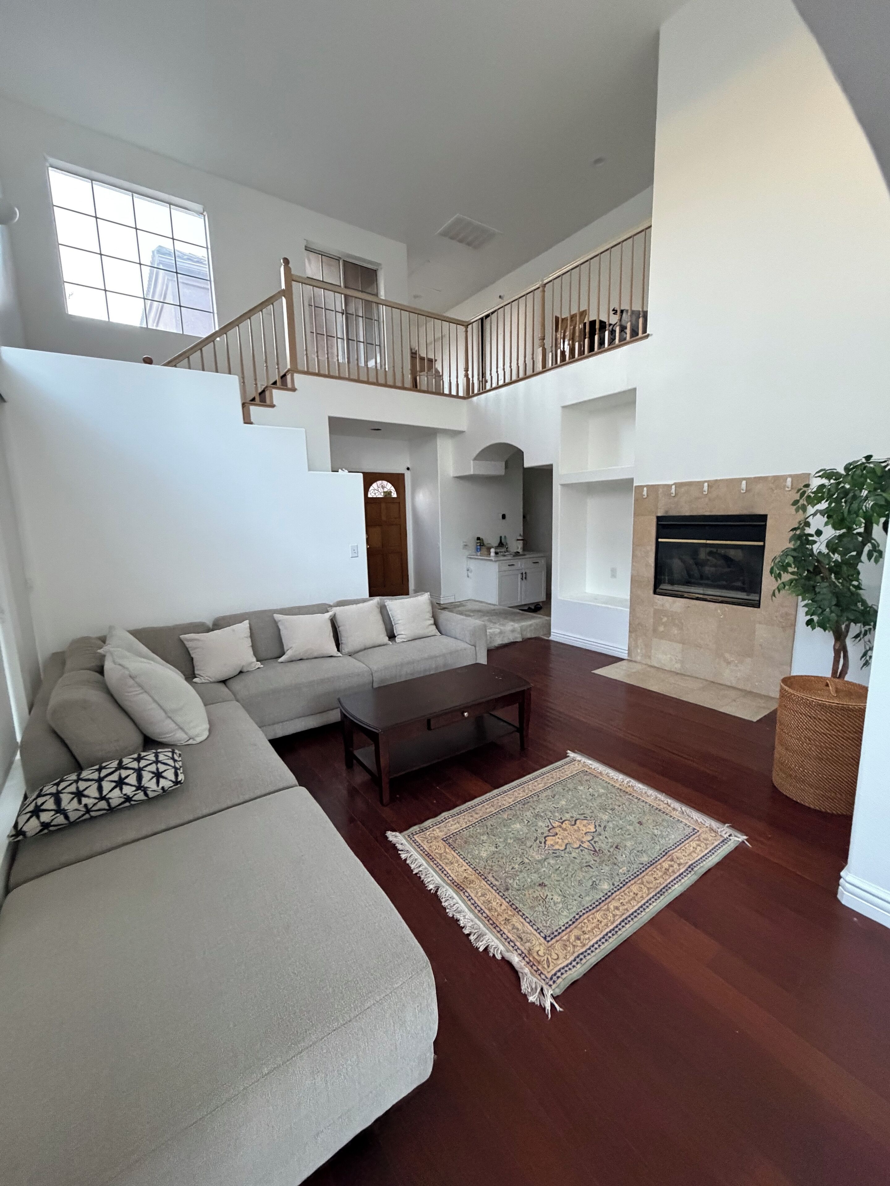 Fabulous 6-bedroom House In Fontana - Fontana, CA