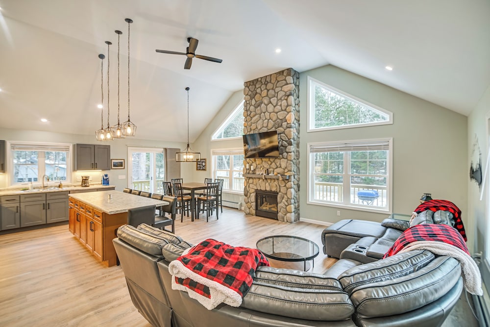All-season Adventure! Family Home In Bridgton - Maine