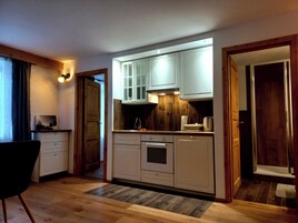 Apartamento clássico, vista para o pátio | Wi-Fi de cortesia