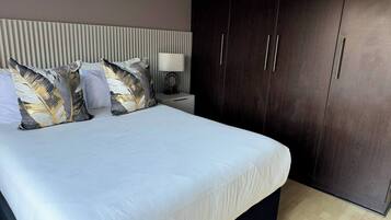 Apartamento, 2 quartos, fumadores, varanda | 2 quartos