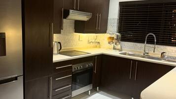 Apartamento, 2 quartos, fumadores, varanda | Interior