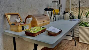 Pequeno-almoço completo diário incluído