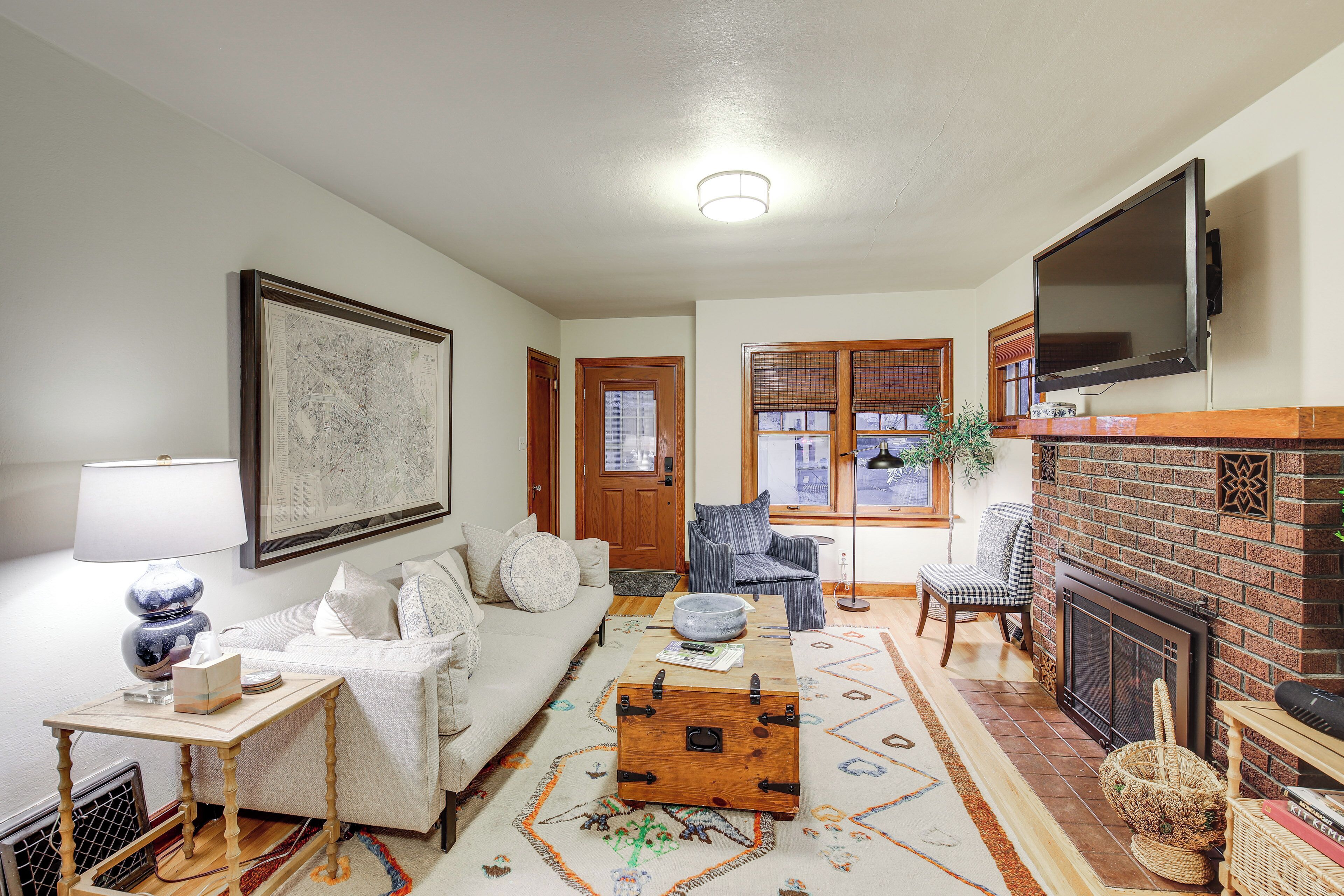 4 Blocks To Dtwn Missoula: Walkable Home W/ Yard - Missoula, MT