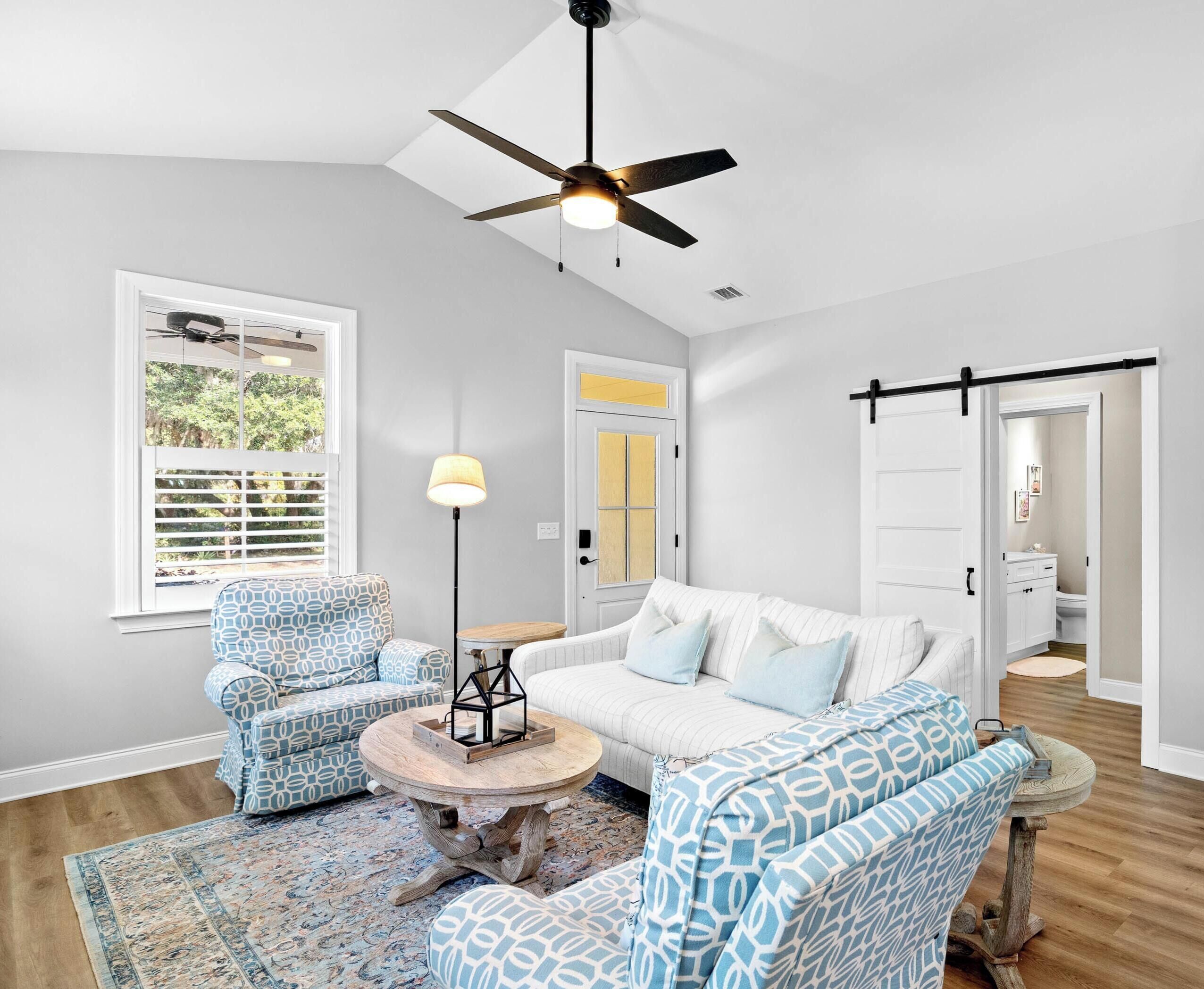 3-bedroom Cottage In Port Royal With Outdoor Patio And Fire Pit - Port Royal, SC