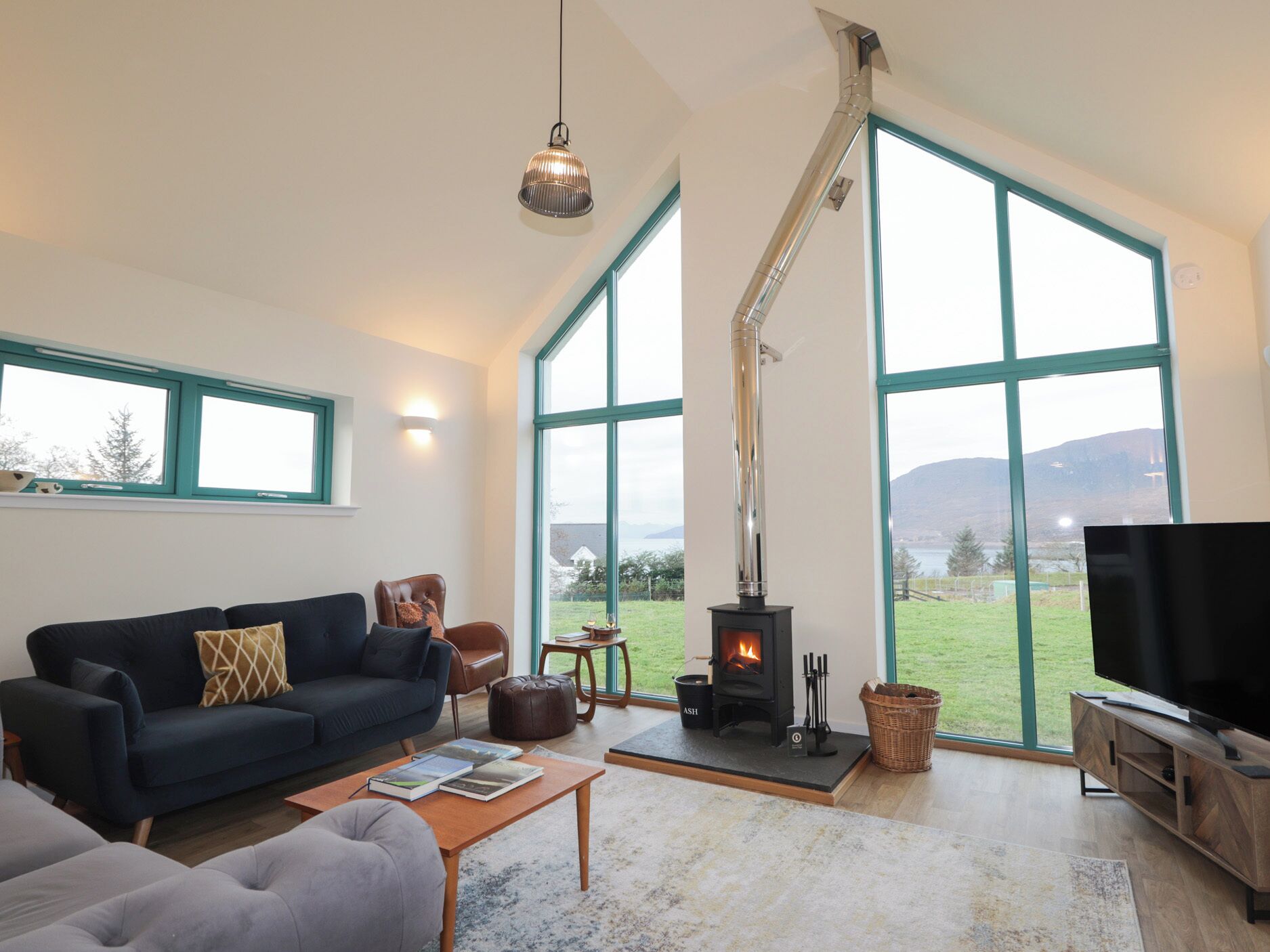 Sonas, Family Friendly, Luxury Holiday Cottage In Lochcarron - Skye