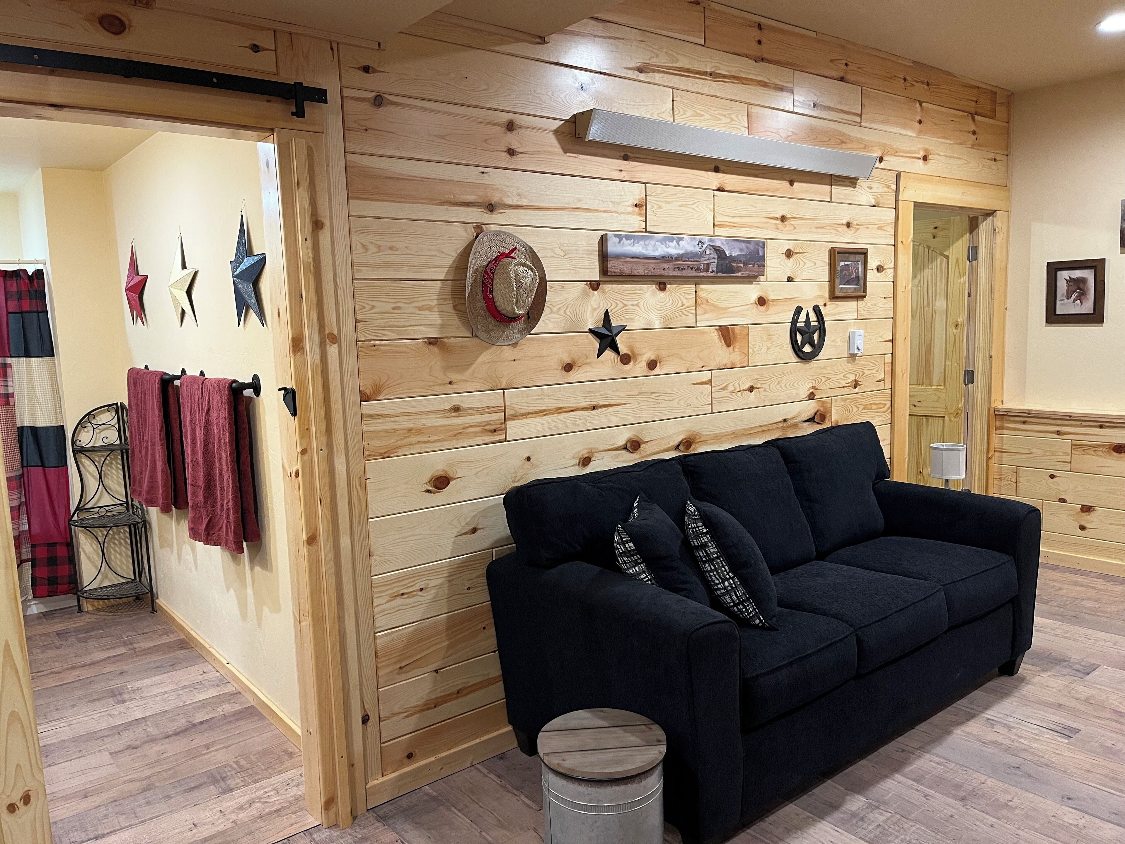 Cozy 1-bedroom Hideaway In Hill City, Sd - Hill City, SD