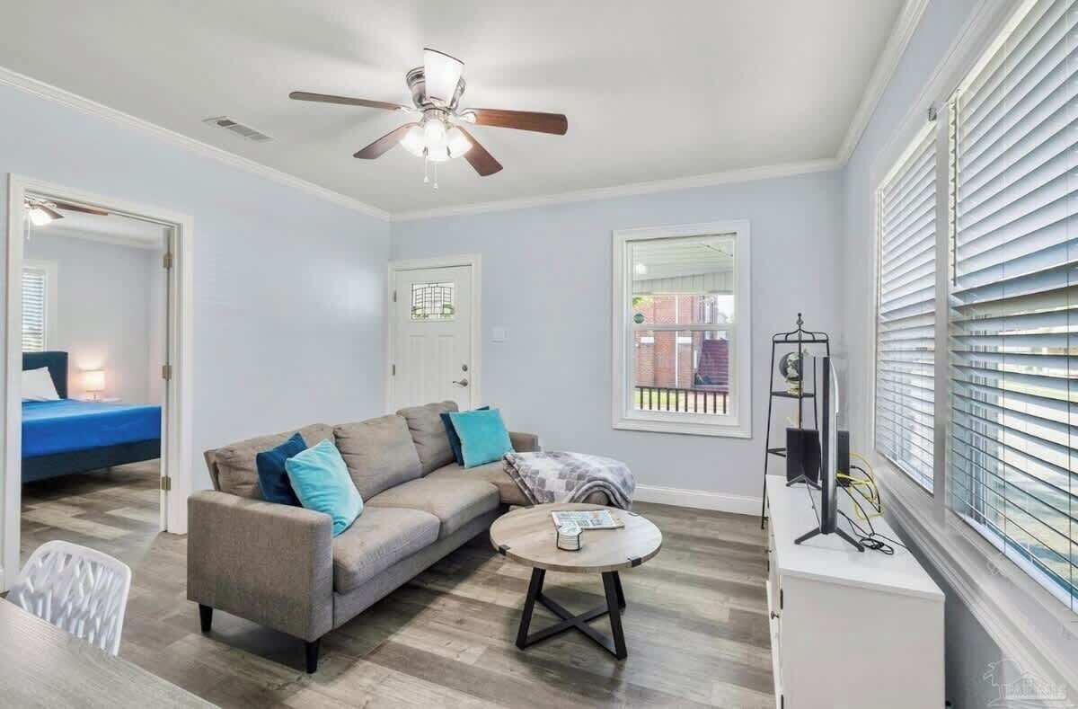 Sleeps 7_3 Br_pets Welcome|pensacola Stay - Pensacola, FL