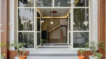 Fachada da propriedade