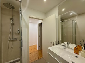 Casa | 2 quartos, acesso à internet de alta velocidade