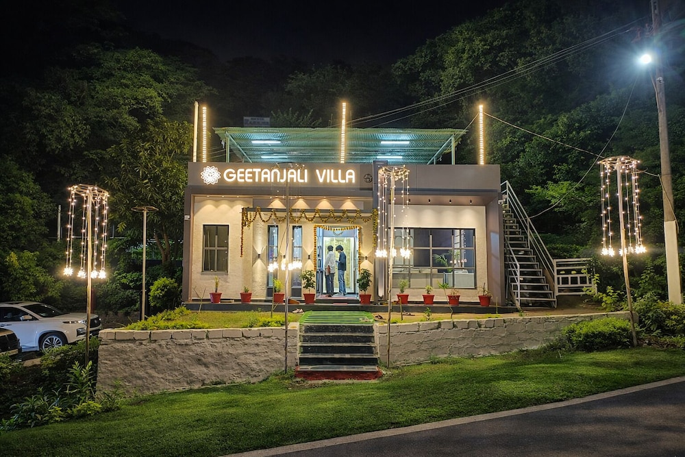 Hotel Geetanjali - Mount Abu