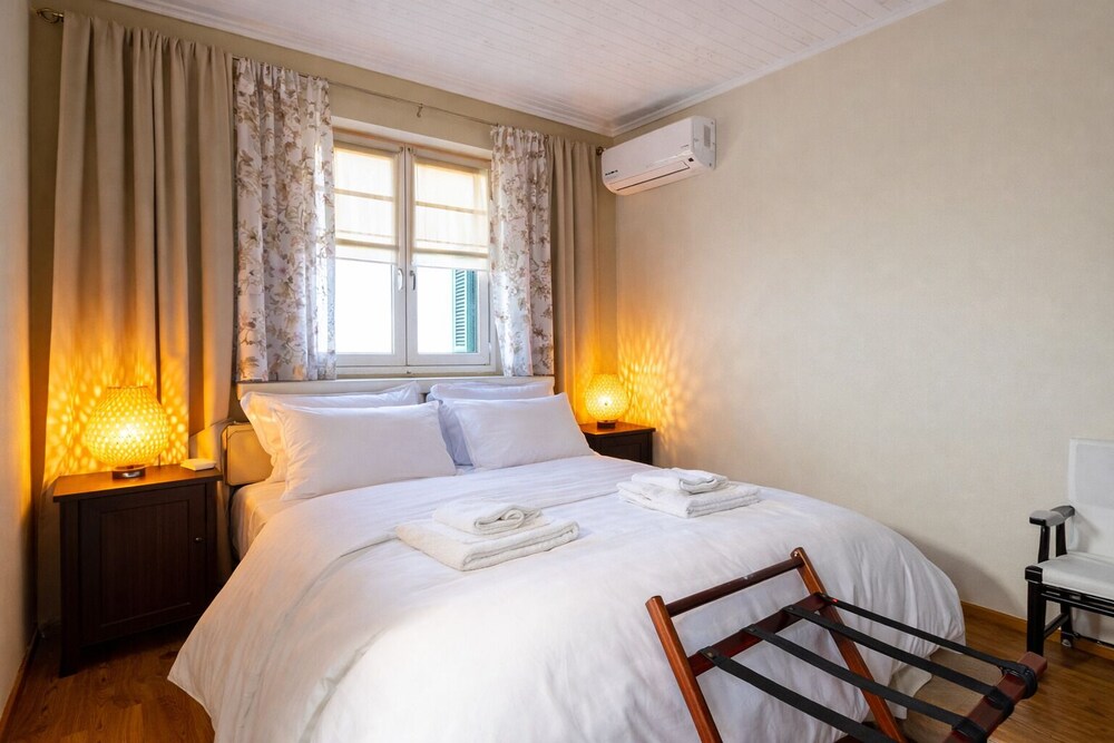 Spacious 7-bedroom villa with private pool and amazing view Reviews ...