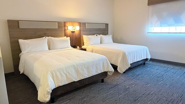 Holiday Inn Express And Suites Los Mochis Centro By Ihg - Los Mochis