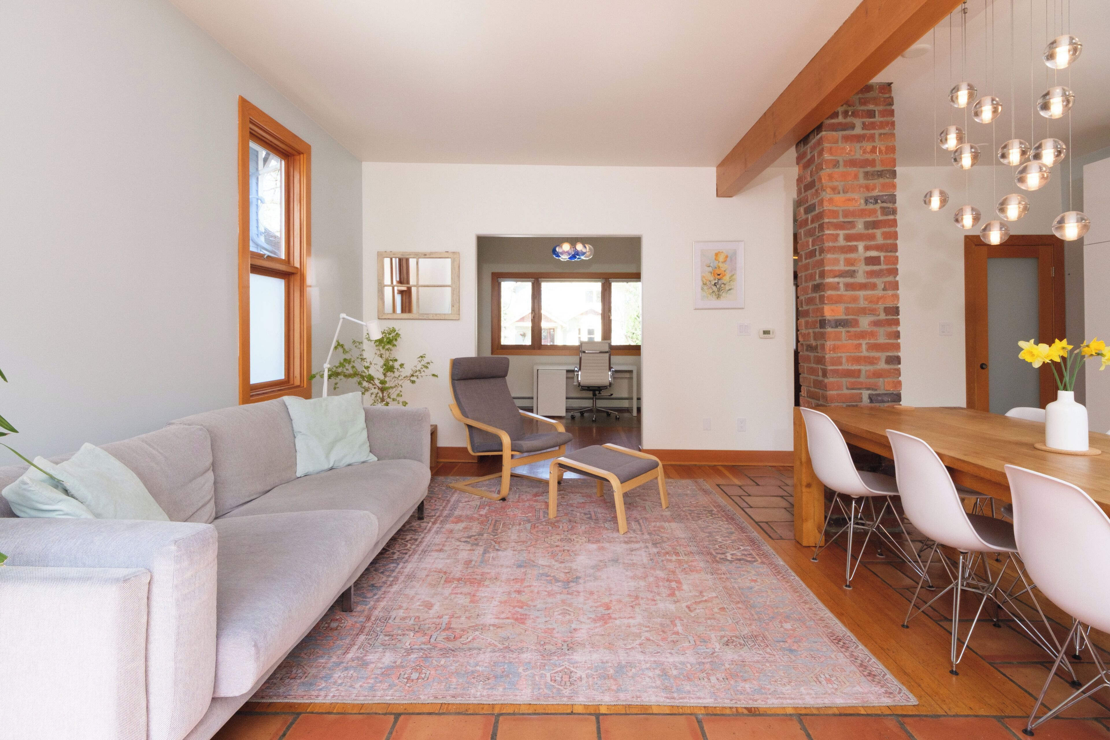 Cozy Heritage Home Near Main St - Vancouver