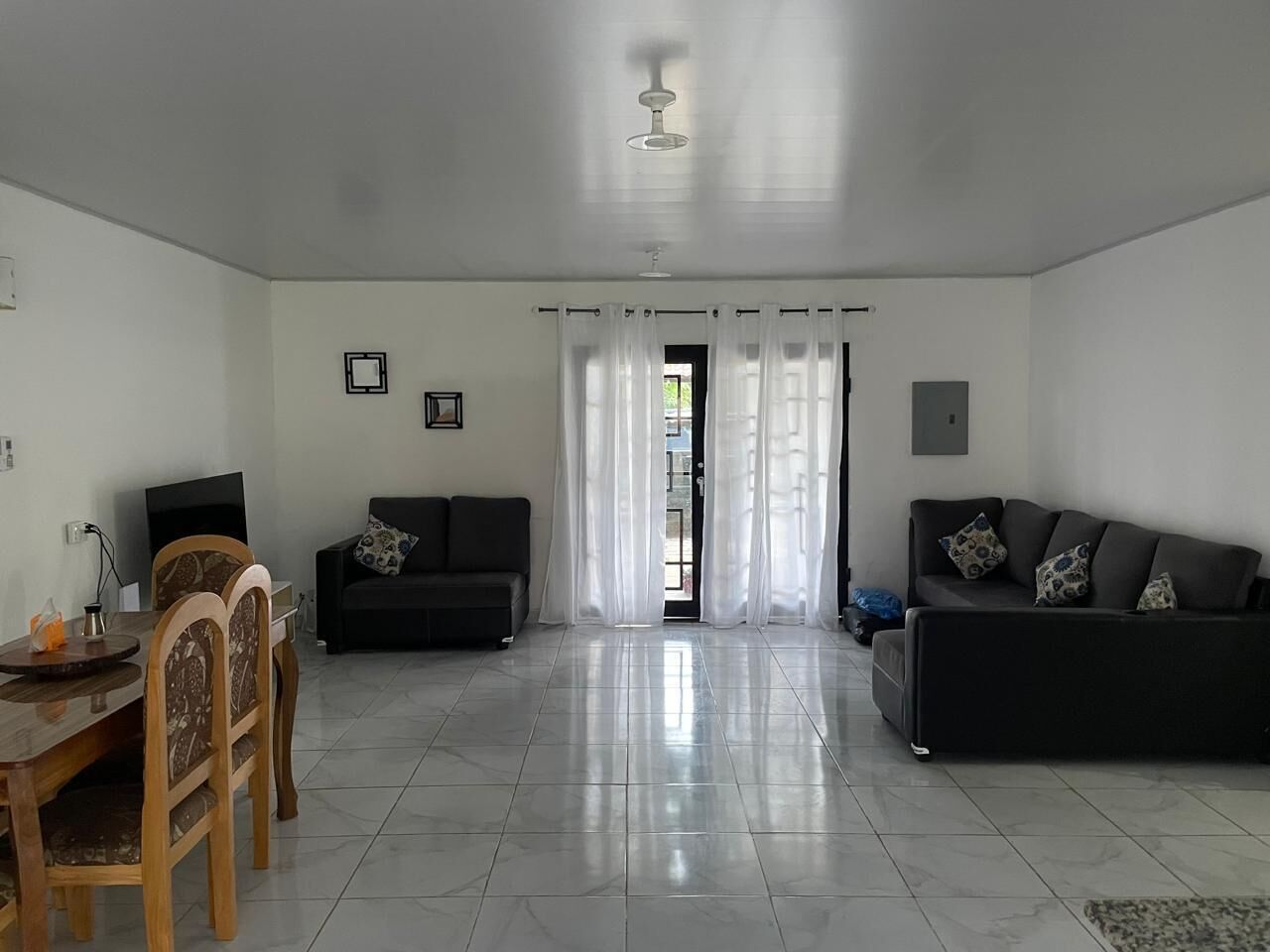 Peaceful 4-bedroom House With Ac In Los Cóbanos Near The Beach - Los Cóbanos