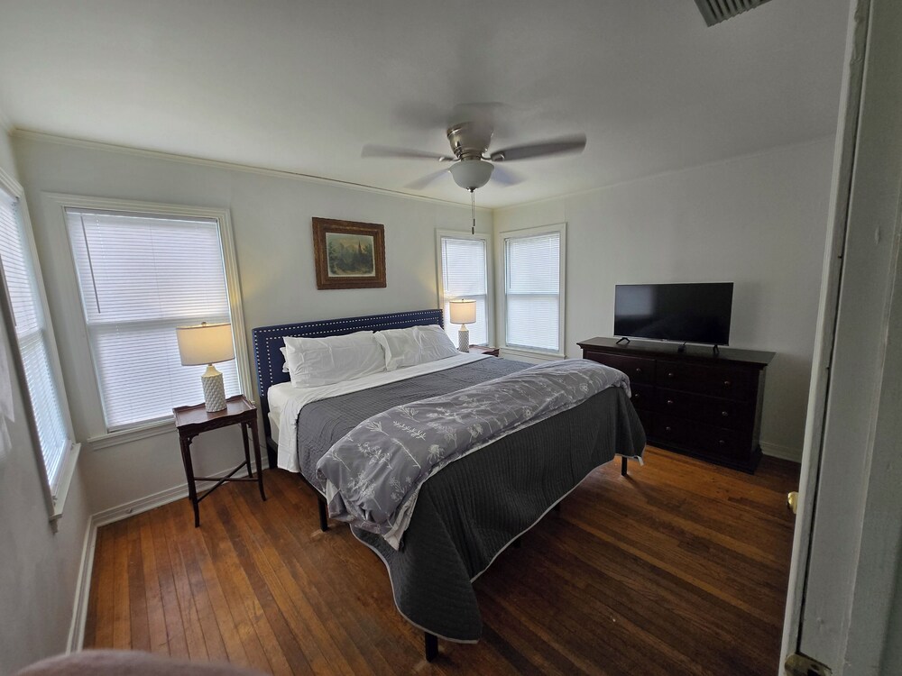 Quiet Retreat in Beeville - Beeville | Vrbo