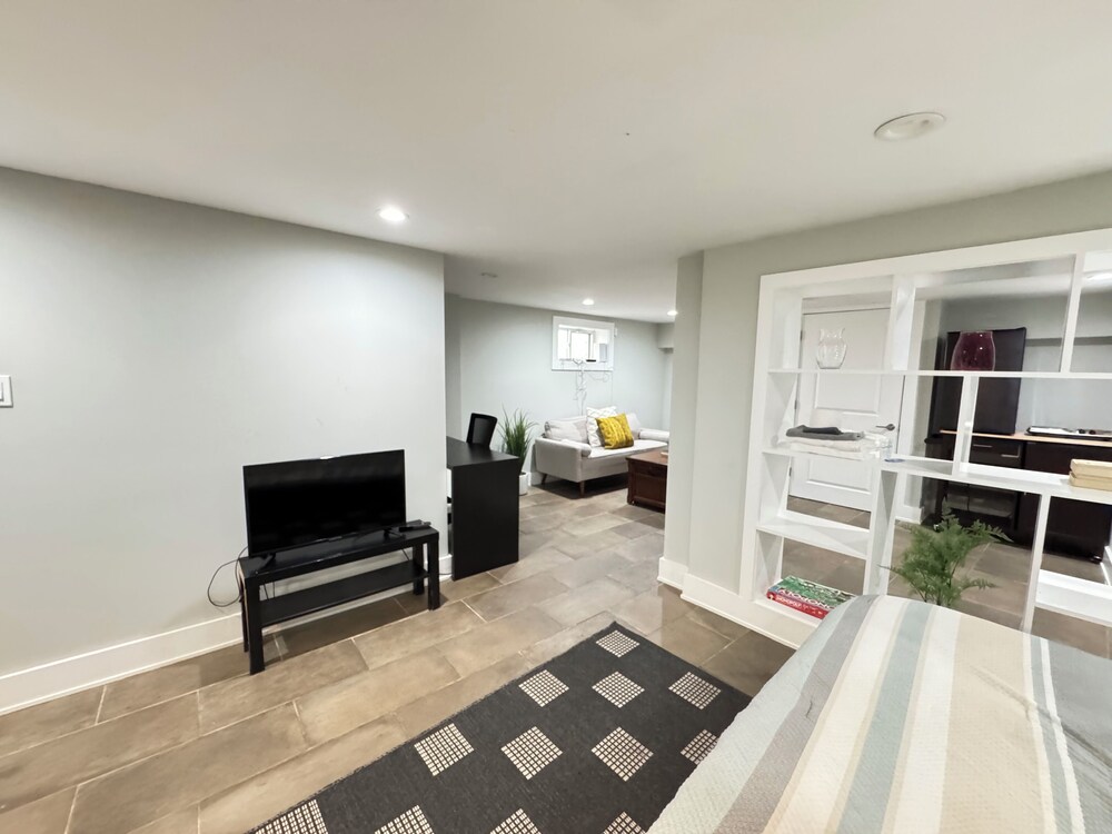COZY Updated Basement in DC Near Metro Reviews, Deals & Photos 2026 - Stayz