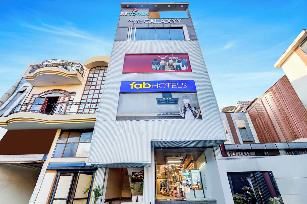 Fabhotel The Galaxy - Faridabad