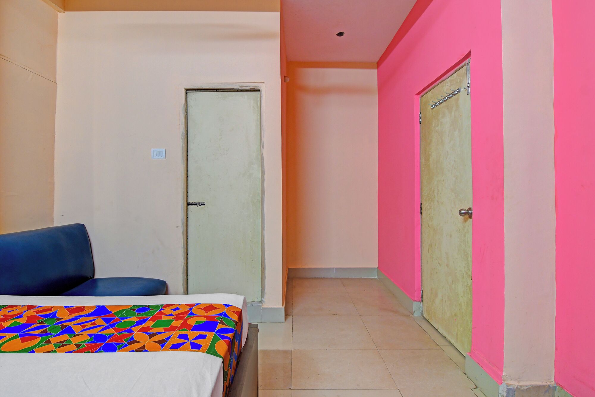 Lençóis de algodão egípcio, roupa de alta qualidade, cofre no quarto 