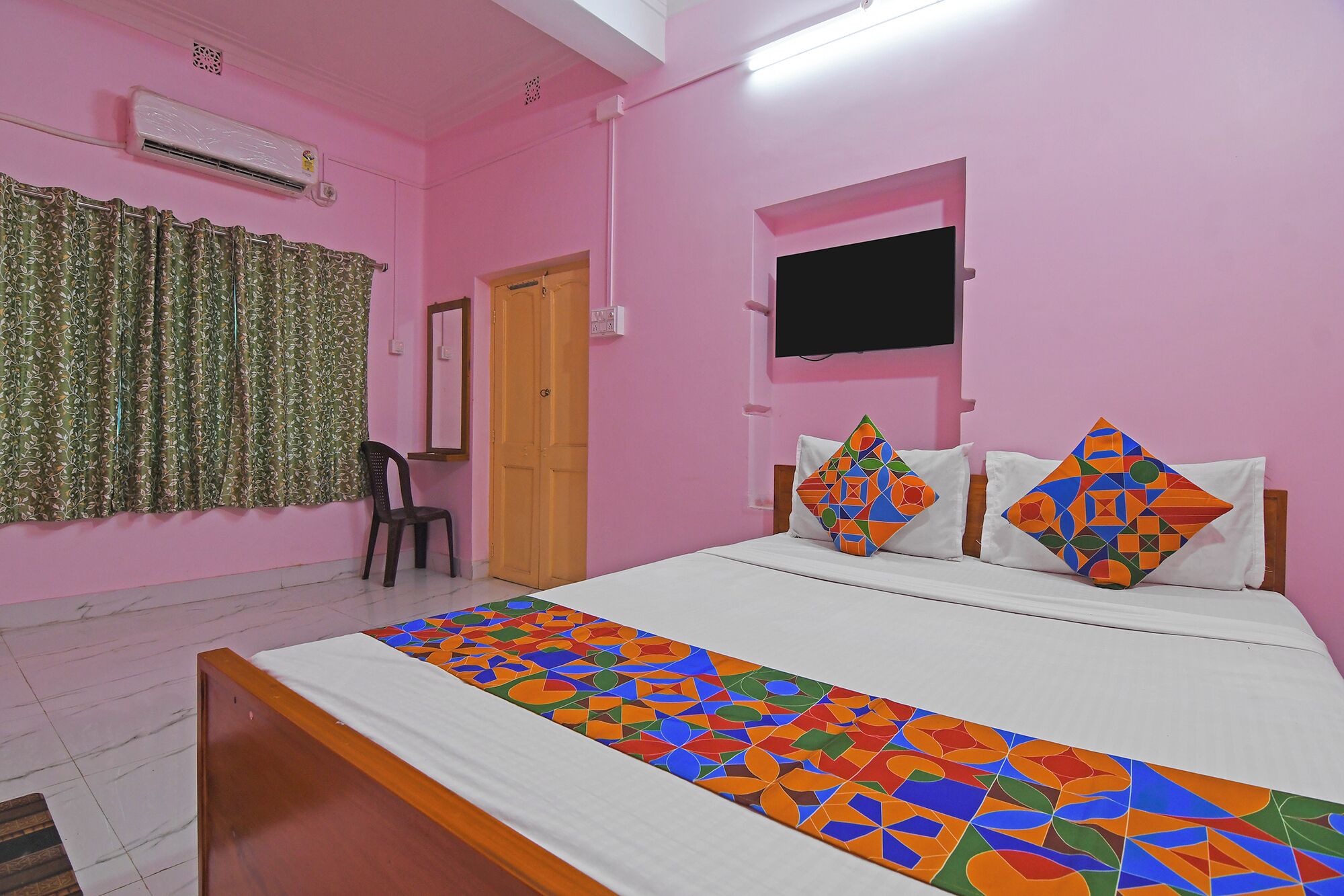 Lençóis de algodão egípcio, roupa de alta qualidade, cofre no quarto 