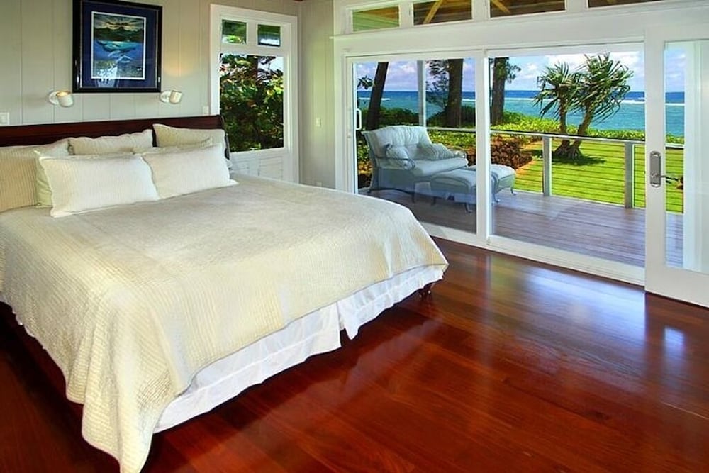 Spectacular Beachfront Home North Shore Haena perfect for your getaway ...